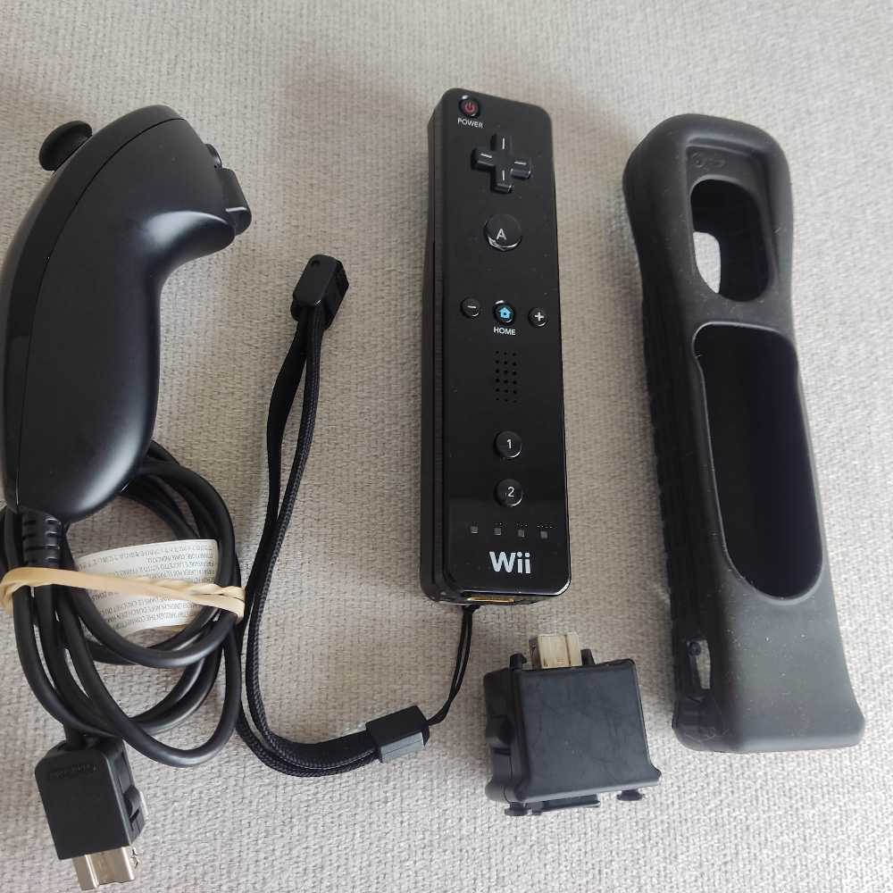 Controllers & Remotes - Wii controller +wii motion plus attachment ...