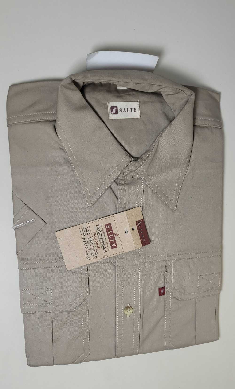 Uniforms - High Quality Size (S) SALTY Short-Sleeved Khaki Bush Shirts ...