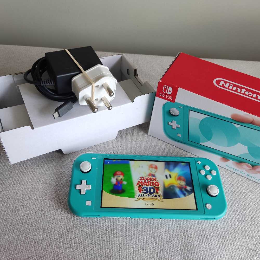 Nintendo - Nintendo Switch Lite Console +Original charger and Box for ...