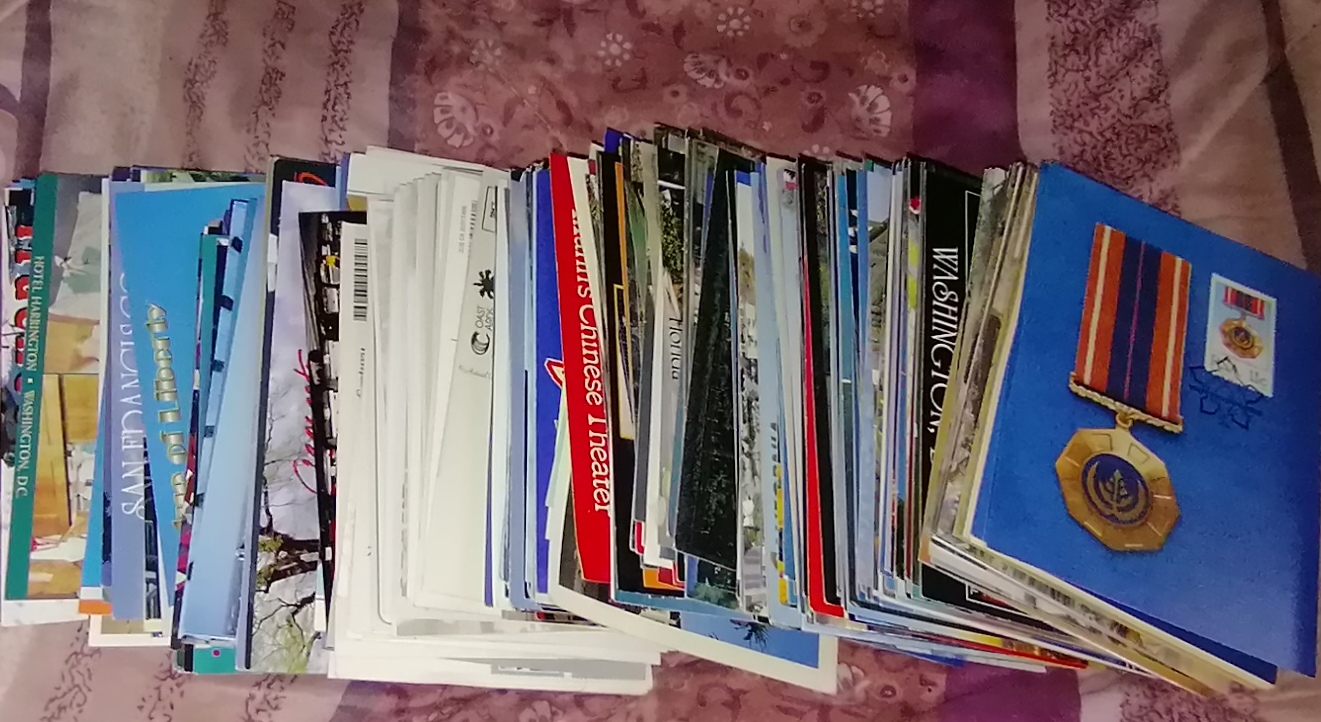 Post Cards - 300 x Postcards, including many MAXI cards was listed for ...