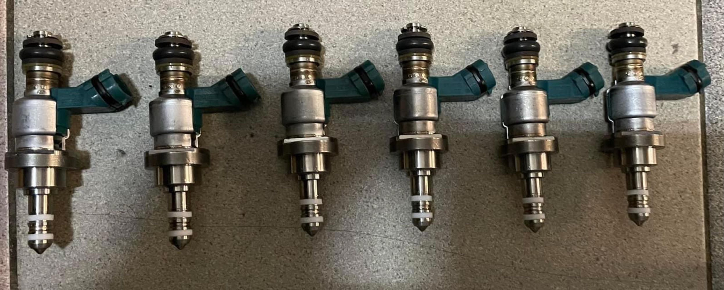 Fuel Injectors - Lexus is250 4GRFSE injectors was listed for 998.00 on ...