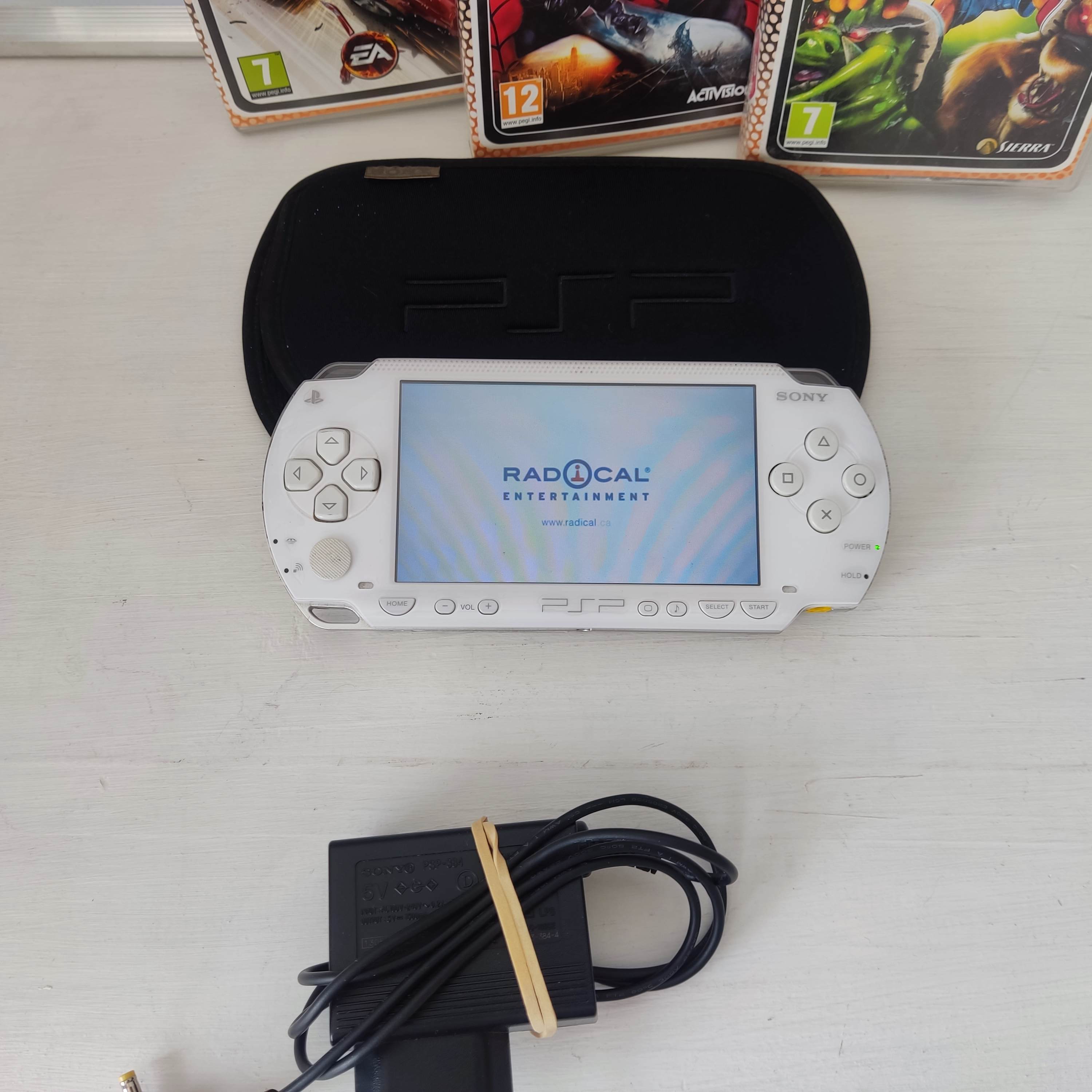 PlayStation - Psp console and games Sony model Psp 1003 for sale in Johannesburg (ID:591889577)