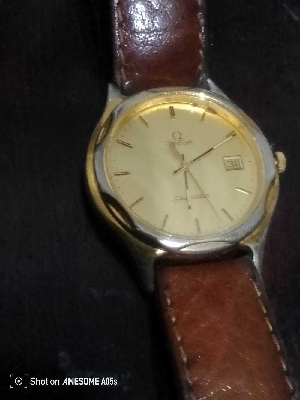 Men's Watches - Omega 1430 quartz was sold for 1,580.00 on 26 May at 23 ...