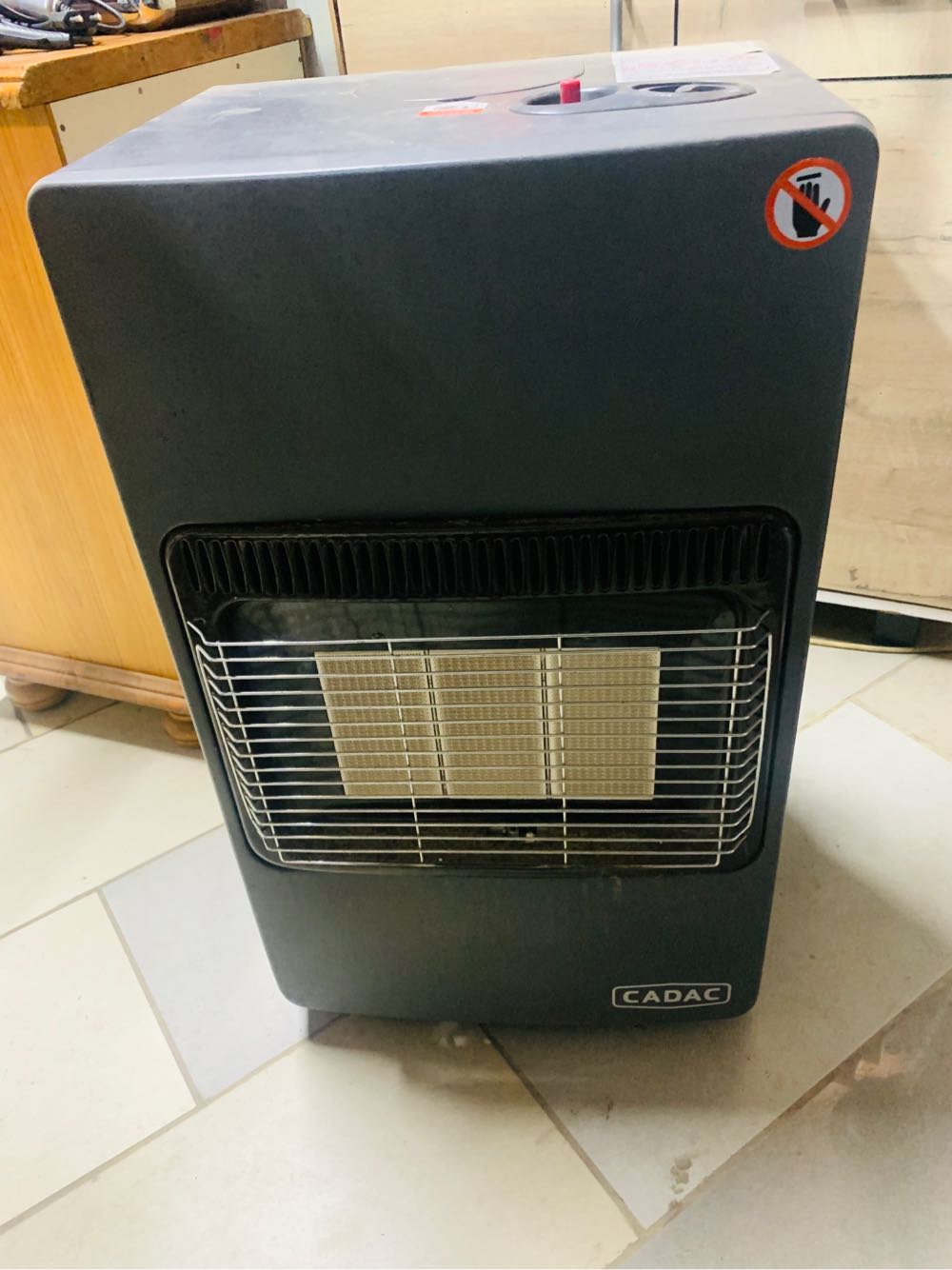 Stoves, Burners & Gas Cylinders - Cadac gas heater was sold for 751.00 ...
