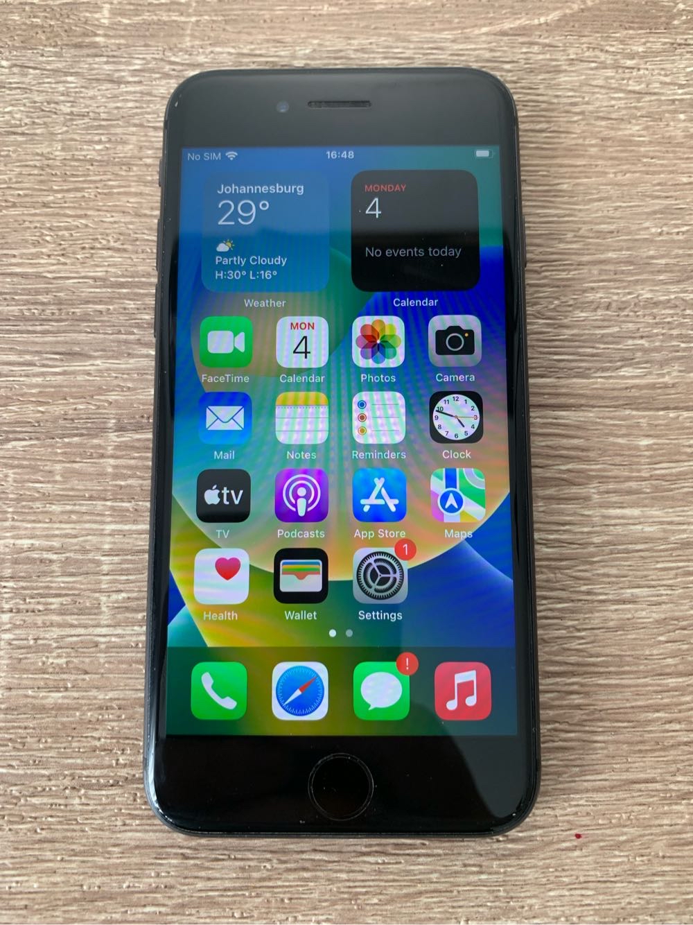 Apple - Iphone 8 64GB for sale in Durban (ID:611489329)