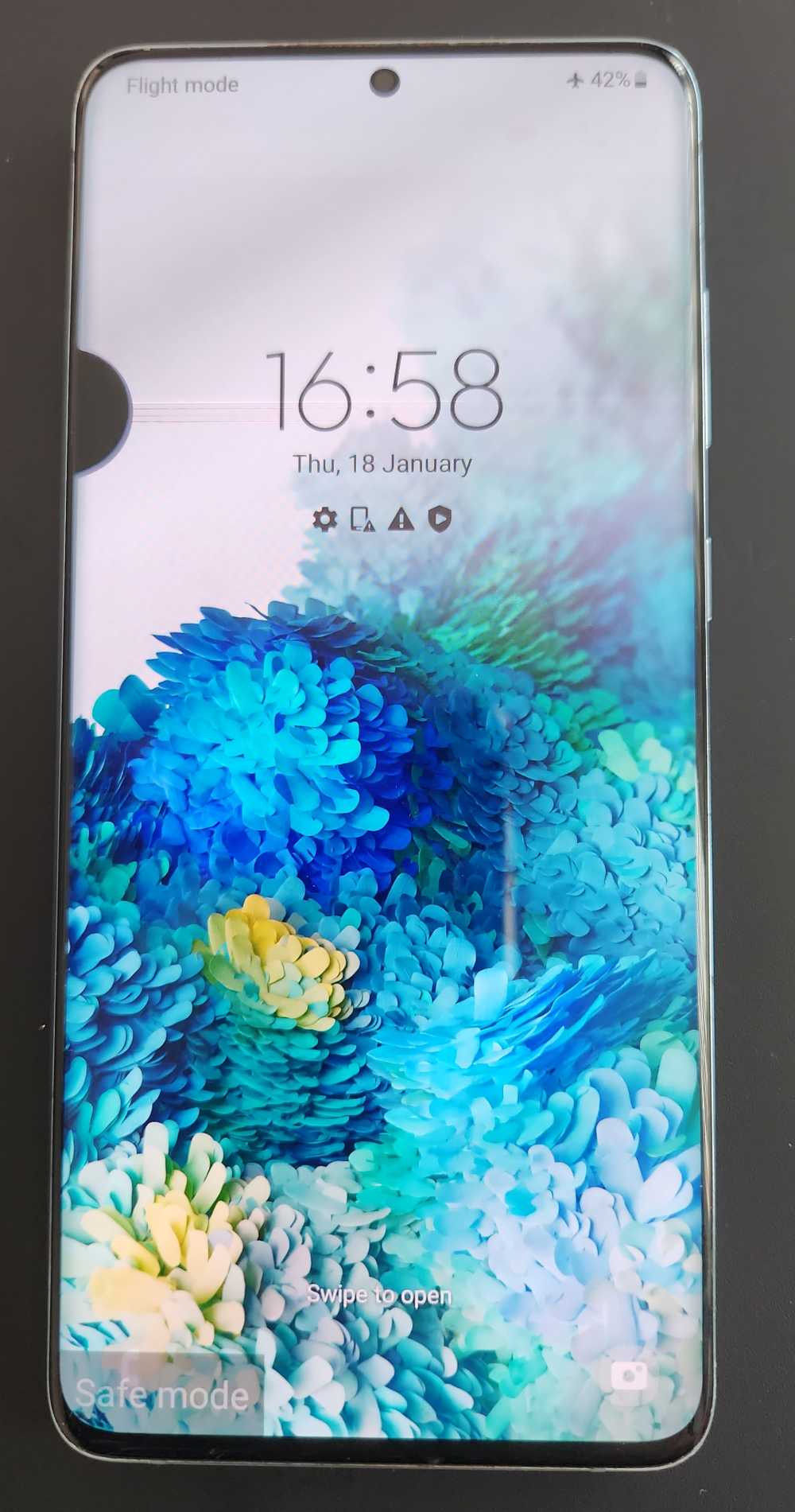 Samsung - Samsung 20 plus was sold for R1,800.00 on 21 Jan at 23:45 by ...