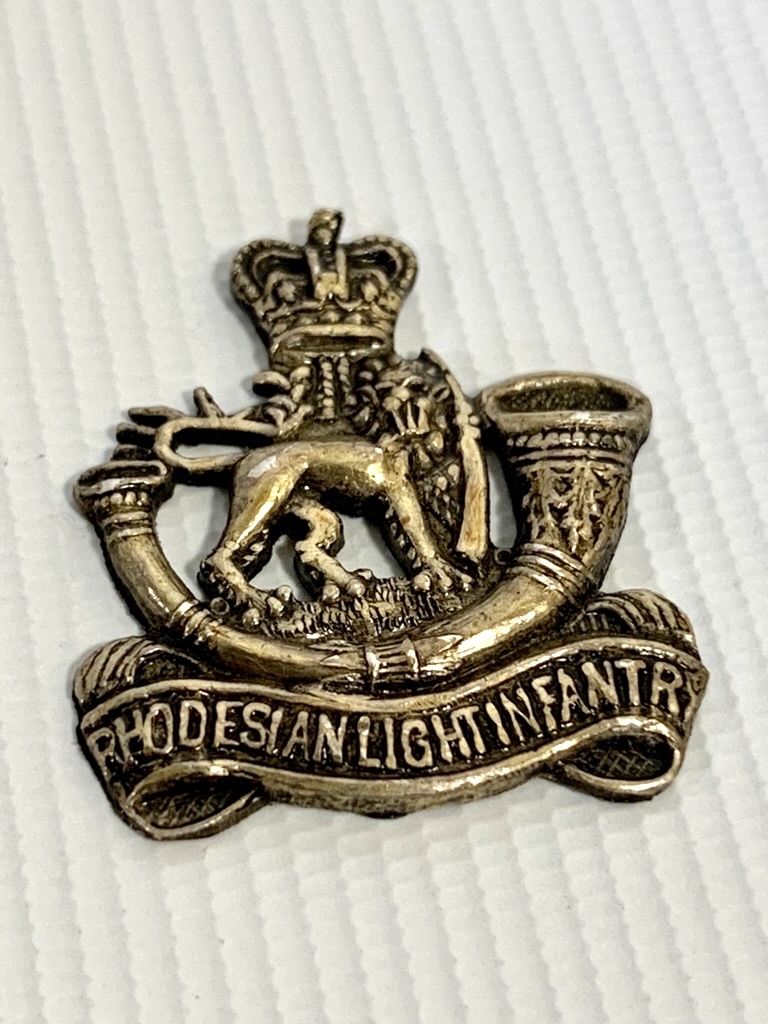 South African Army - Rhodesian Light Infantry Officers Badge ...