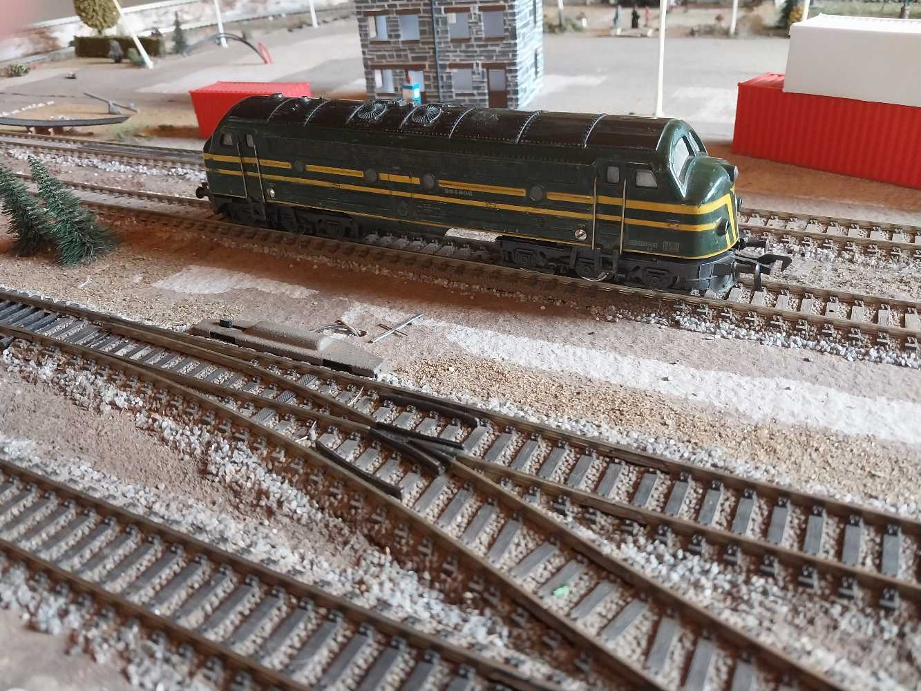 Locomotives - Fleischmann CoCo no motor was sold for R100.00 on 27 Oct ...